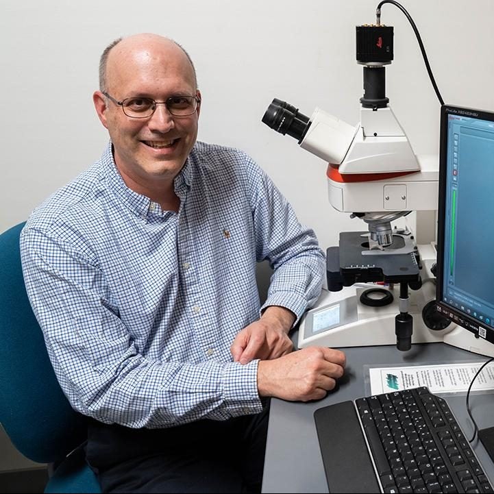 People – Starr & Luxton Labs